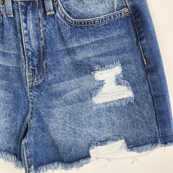 YMI | Shorts | Nwt Ymi Hybrid Dream Distressed High Rise High Waisted ...